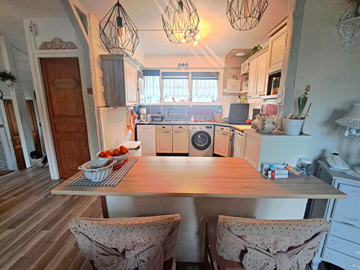 Maison à vendre - Précy-sur-Oise - 5 pièces - 3 chambres