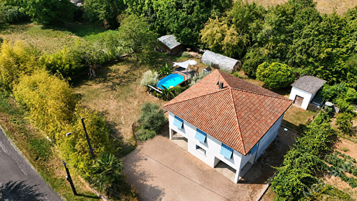 Maison 5 pièces à Mouleydier, à vendre