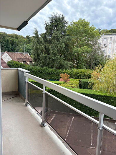 Saint-Cyr-l'École, Gérard Philippe : Appartement 4 pièces à vendre