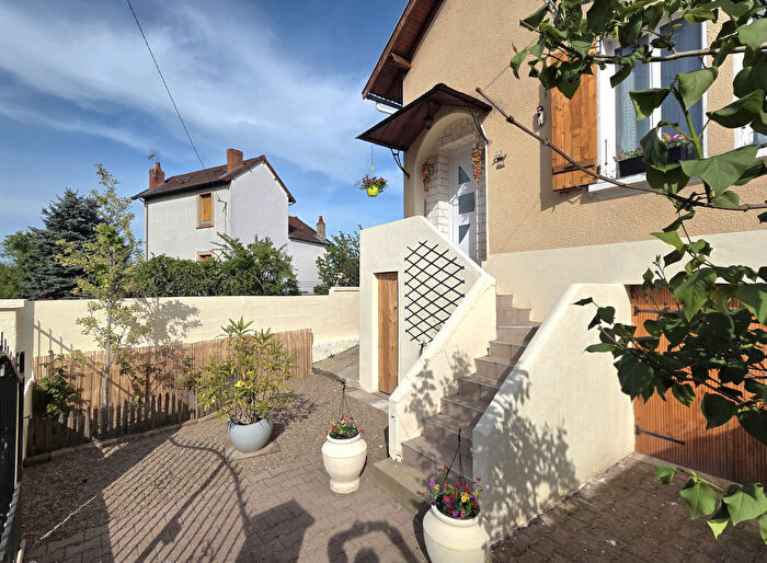Bellerive-sur-Allier - Maison 4 pièces à vendre