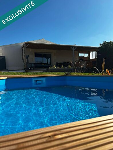 Maison à vendre - La Ronde - 5 pièces - 3 chambres