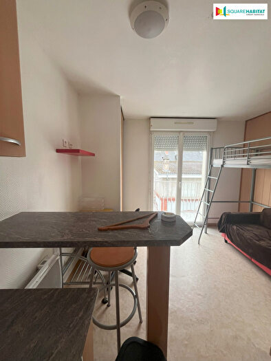 Appartement à louer - Tarbes, Centre-ville - 1 pièce