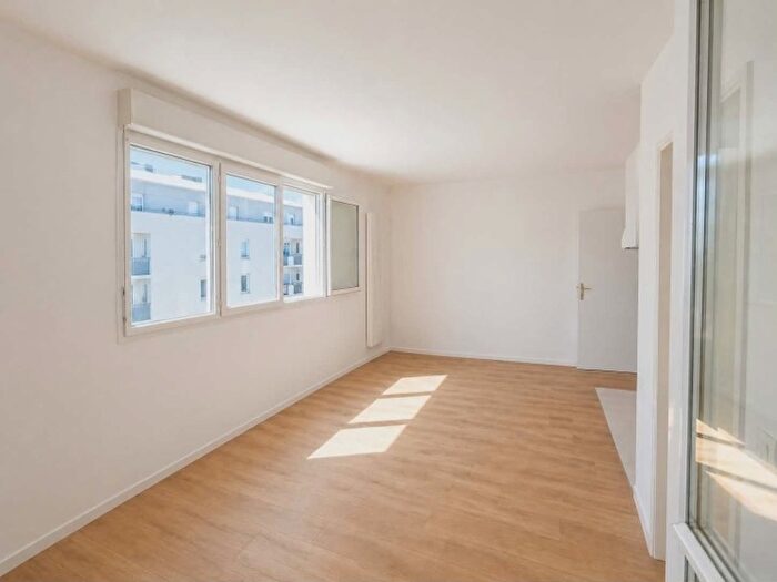 Lucé, Centre-ville : Appartement 2 pièces à vendre