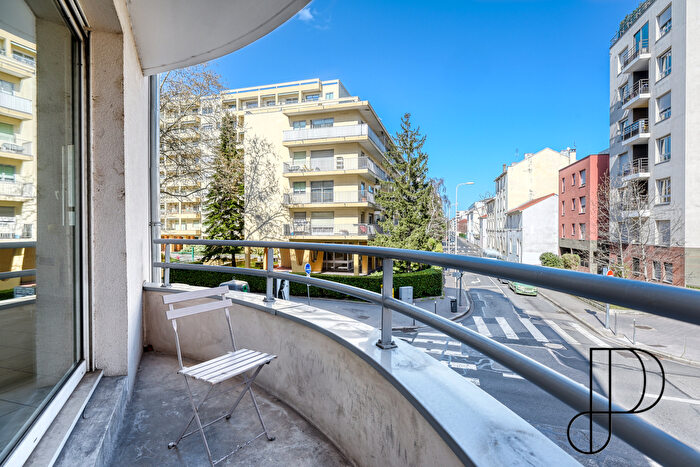 Appartement à vendre - Lyon e , Monplaisir - 3 pièces - 2 chambres