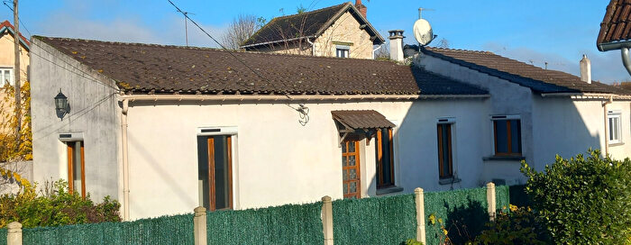 Maison à vendre - Saint-Pierre-lès-Nemours - 4 pièces - 3 chambres