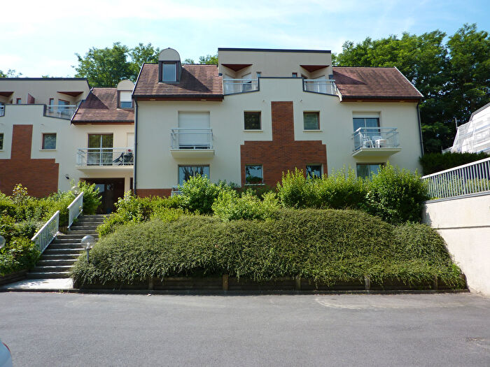 Bures-sur-Yvette - Appartement 1 pièce à louer
