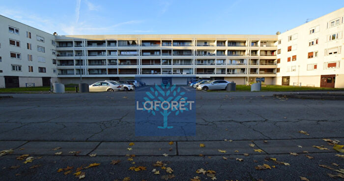 Appartement à vendre - Uckange - 4 pièces - 2 chambres