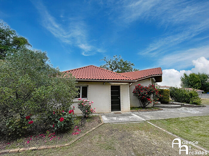 Maison à vendre - Montussan - 7 pièces - 4 chambres