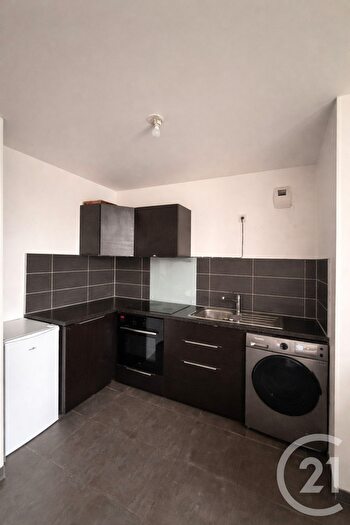 Appartement à vendre - Trappes, Coeur des Merisiers - 2 pièces - 1 chambre