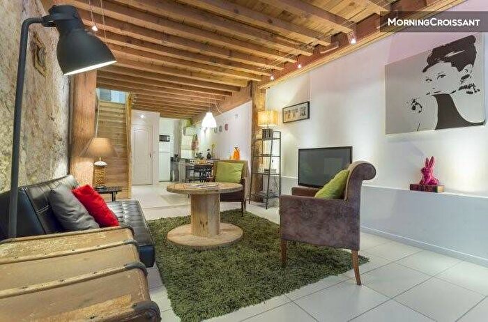 Appartement à louer - Presquîle, Centre ville, Cordeliers, Lyon ème arrondissement - 3 pièces - 2 chambres