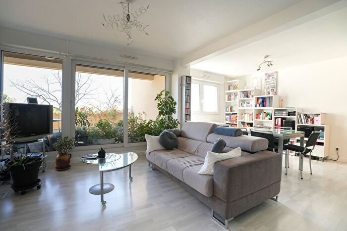 Appartement à vendre - Chamalières, Hauteurs de Chamalières, Les Savarounes - 2 pièces - 1 chambre