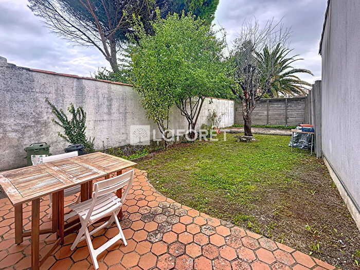 Maison à louer - Mérignac, Saint-Augustin - 2 pièces - 1 chambre