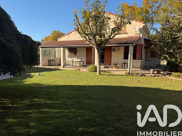 Maison à vendre - Pélissanne - 5 pièces - 3 chambres