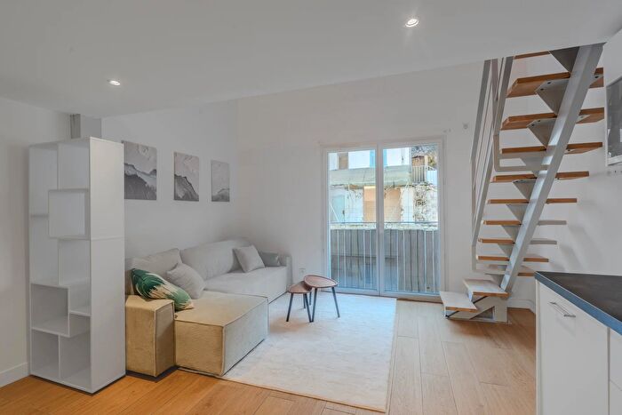 Appartement à vendre - Nice, Madeleine - 2 pièces - 1 chambre