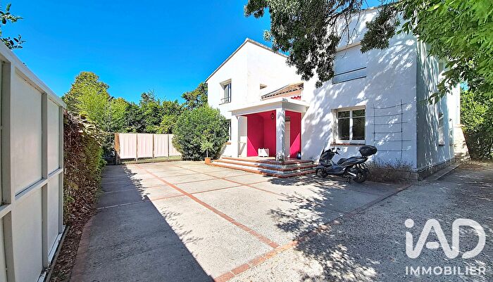 Maison 13 pièces à vendre à Avignon, Montfavet