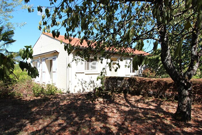 Saint-Sulpice-en-Pareds : Maison 4 pièces à vendre