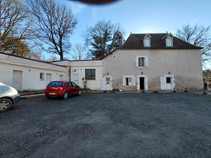 Maison à vendre - Châtillon-sur-Indre - 6 pièces - 4 chambres