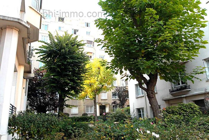 Appartement à louer - Georges Brassens, Paris ème arrondissement - 4 pièces - 2 chambres