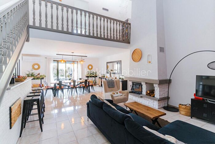 Maison à vendre - Bages - 5 pièces - 3 chambres