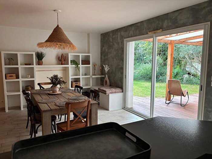 Maison à louer - Les Minimes-Tasdon, La Rochelle - 5 pièces - 4 chambres