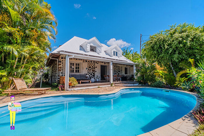 Maison à vendre - Saint-Pierre, Les Assises, Bois Noirs - 6 pièces - 4 chambres