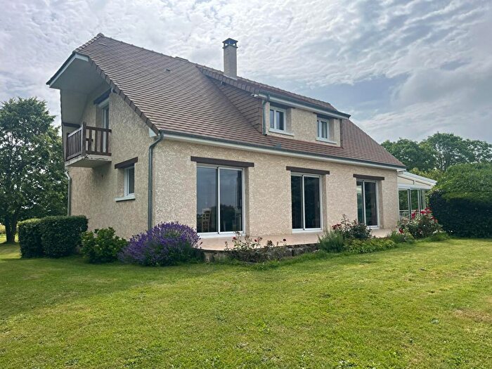 Charleval : Maison 6 pièces à vendre