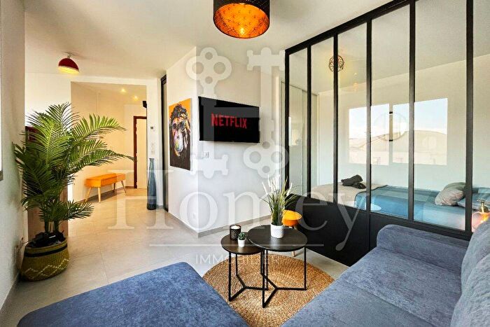 Appartement à louer - Centre, Annemasse - 1 pièce