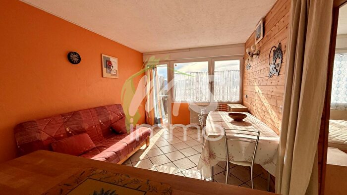 Prunières : Appartement 2 pièces à louer