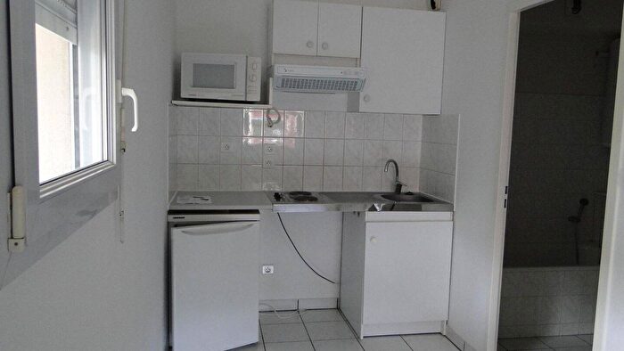 Appartement à louer - La Fontaine du Bac, Clermont-Ferrand - 1 pièce