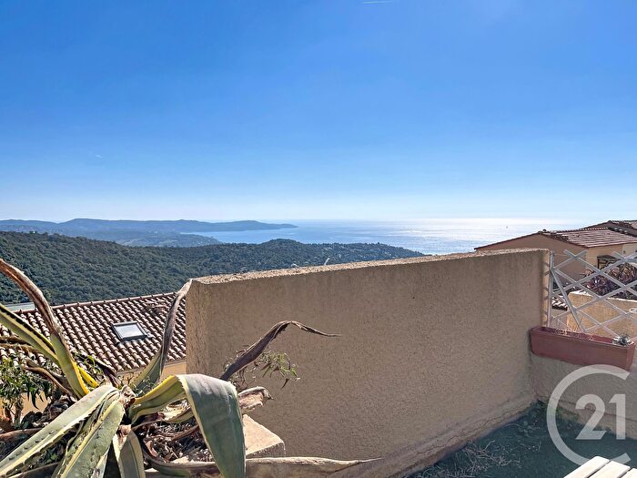 Appartement 1 pièce à vendre - Cavalaire-sur-Mer, Moulin, Collières, Eau Blanche