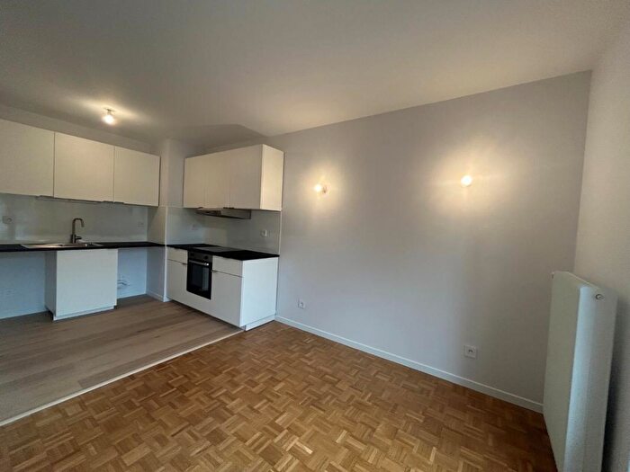 Appartement 4 pièces à louer - Lyon 8ème, La Plaine, Santy