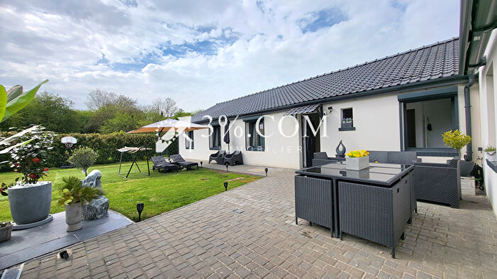 Maison à vendre - Annezin - 6 pièces - 4 chambres