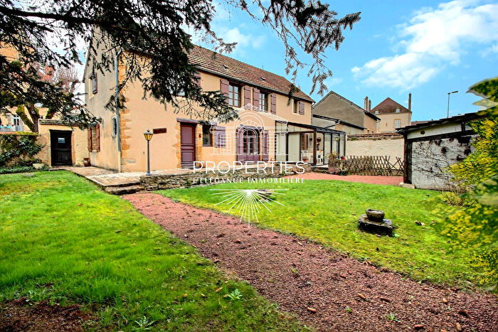 Maison à vendre - Charolles - 6 pièces - 4 chambres