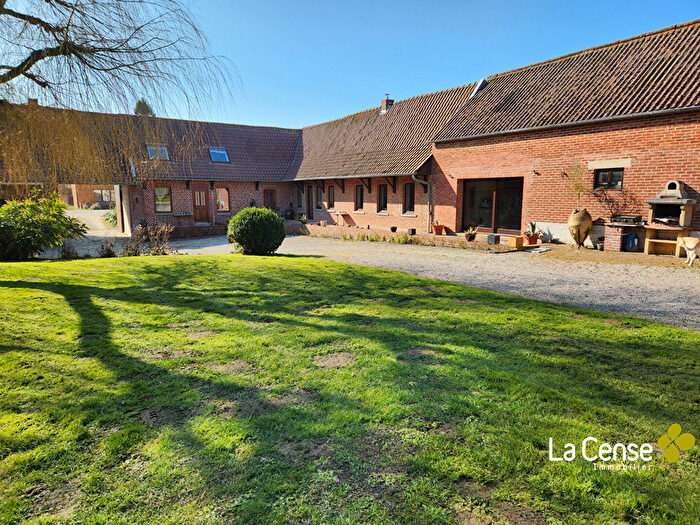 Maison à vendre - Mouchin - 8 pièces - 4 chambres