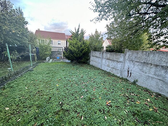 Bonneuil-sur-Marne, Centre-ville, Parc du Raincy : Maison 5 pièces à vendre