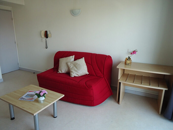 Appartement 1 pièce à louer à Rochefort, Rochefort Est