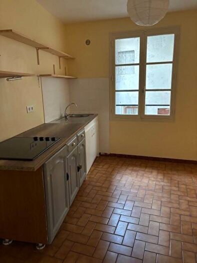 Appartement à louer - Arles - 2 pièces - 1 chambre