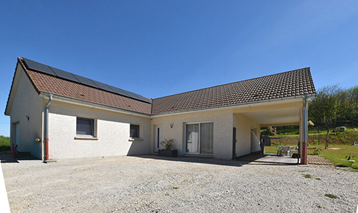 Maison 5 pièces à vendre à Ougney