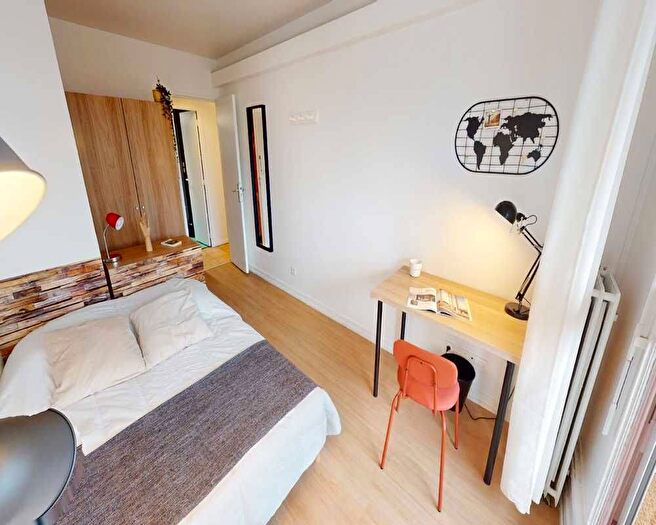 Appartement 4 pièces à louer - Garches