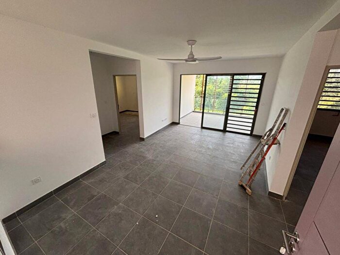 Appartement à louer - Remire-Montjoly - 2 pièces - 1 chambre