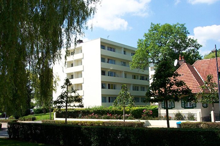 Appartement à louer - Vervins - 2 pièces - 1 chambre