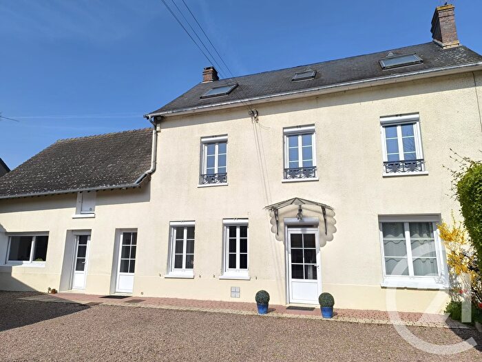 Maison 9 pièces à Breuilpont, à vendre