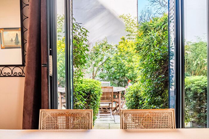 Maison à vendre - Boulogne-Billancourt, Renault, Billancourt - 7 pièces - 5 chambres