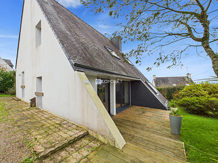 Maison à vendre - Gourlizon - 7 pièces - 4 chambres