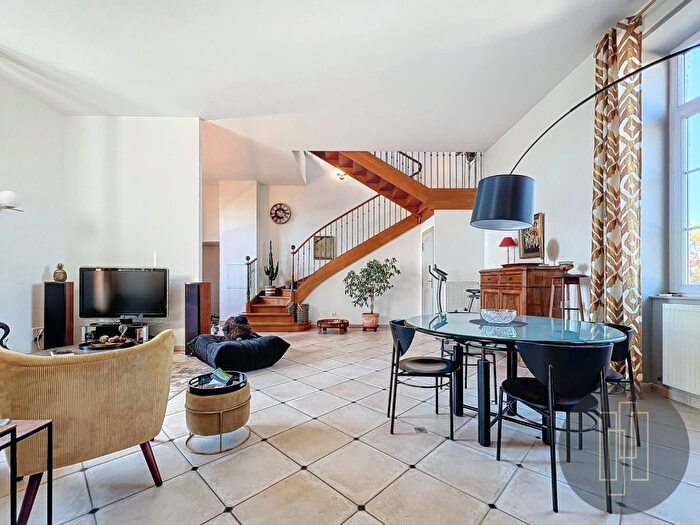 Appartement à vendre - Villefranche-sur-Saône, Ouest - 4 pièces - 3 chambres