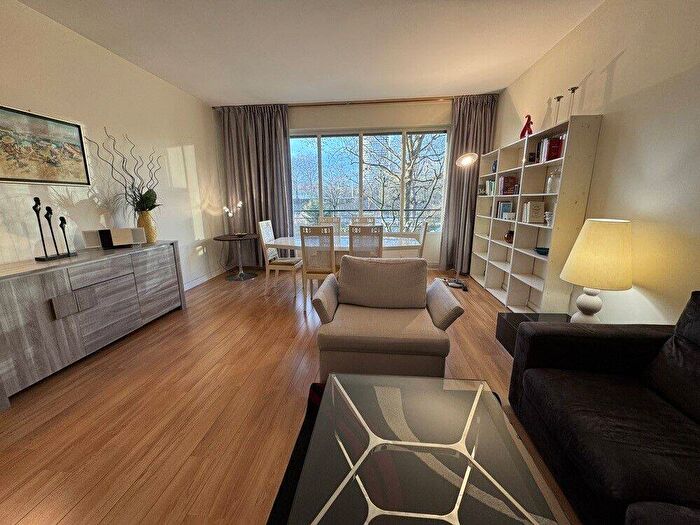 Appartement à louer - Saint James-Général Koenig, Neuilly-sur-Seine - 2 pièces - 1 chambre
