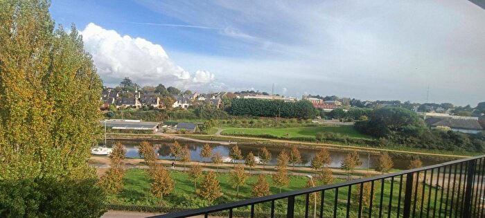 Appartement à louer - Bernus-Kergypt-Keruzen-Campen, Vannes - 4 pièces - 2 chambres