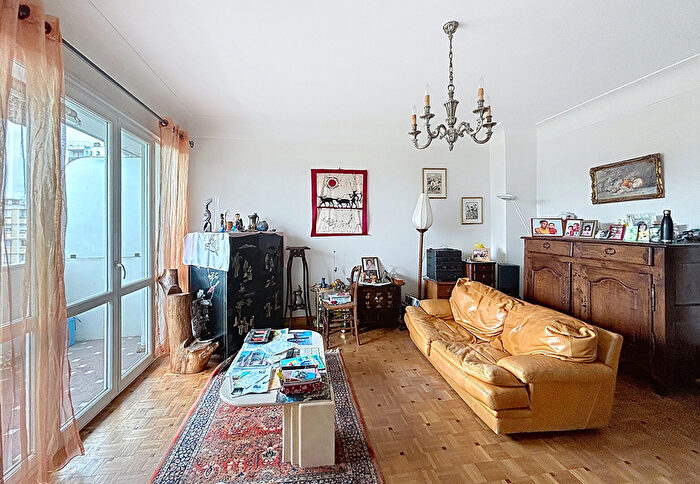 Appartement à vendre - Montauban, Centre-ville - 3 pièces - 2 chambres