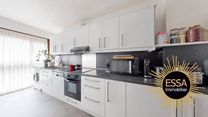 Le Chesnay, Saint-Germain, Nouvelle France : Appartement 3 pièces à vendre