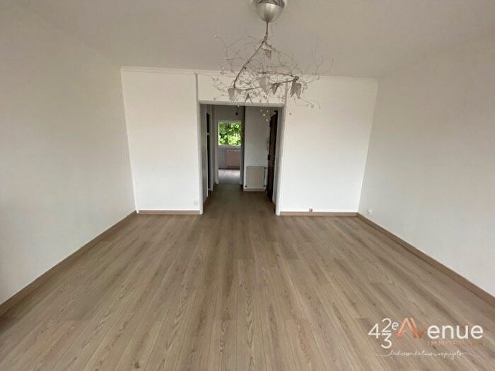 Saint-Étienne, La Dame Blanche, La Richelandière, Montplaisir, Monthieu : Appartement 3 pièces à louer